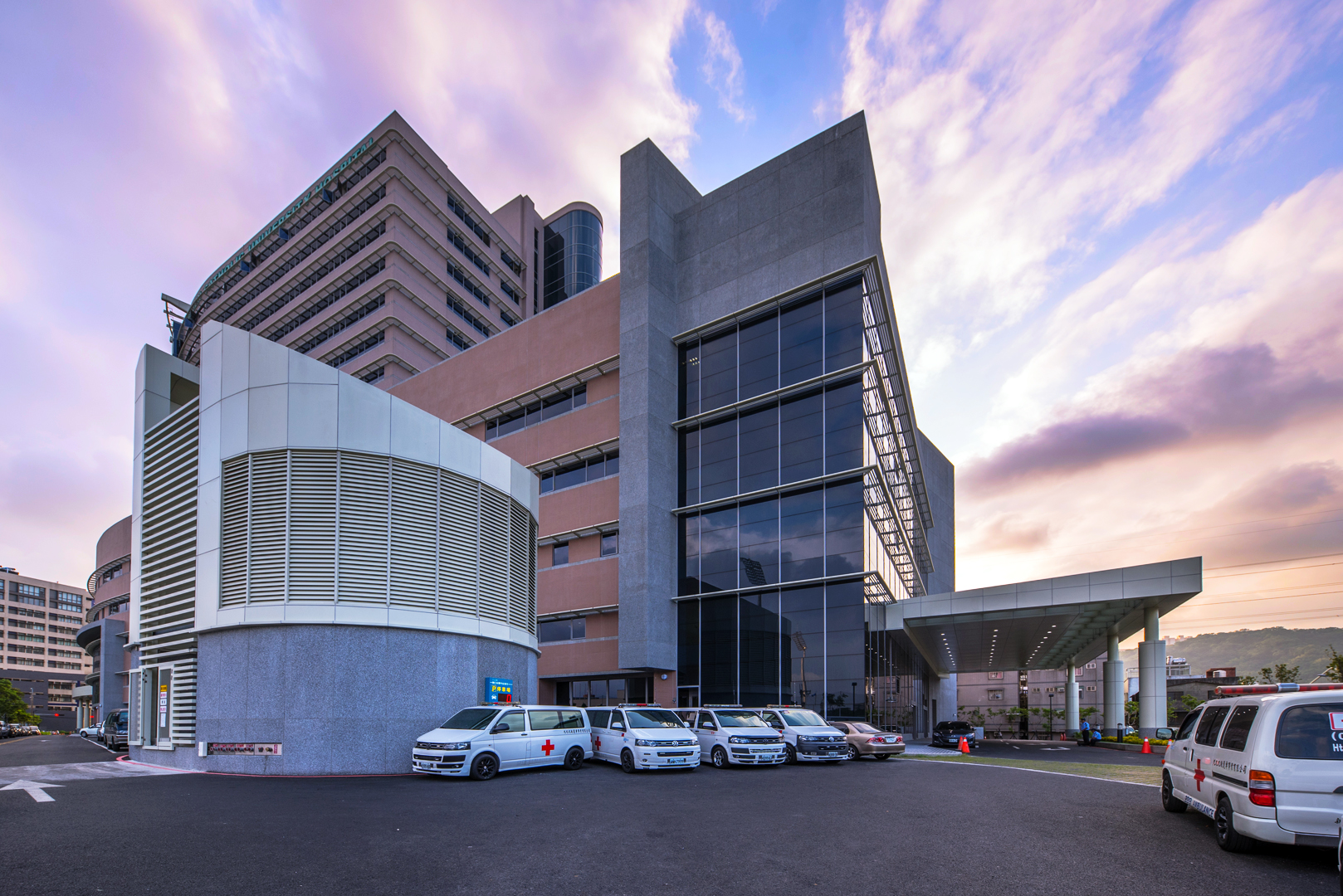 Fu Jen Catholic University Hospital - Sansin Builders